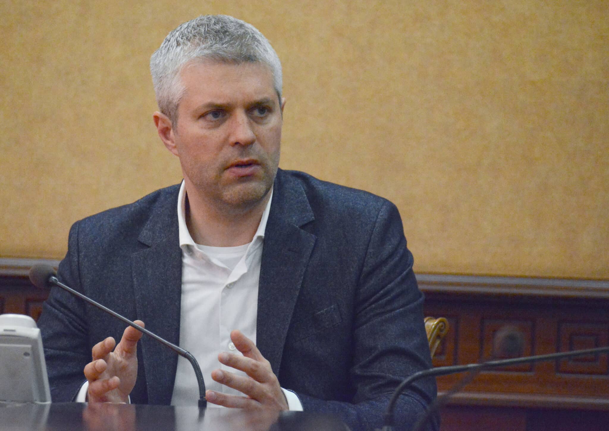 Жената на Благомир Коцев: Разбудиха децата ми, обискираха дори дрешките на бебето - Искра.бг ...